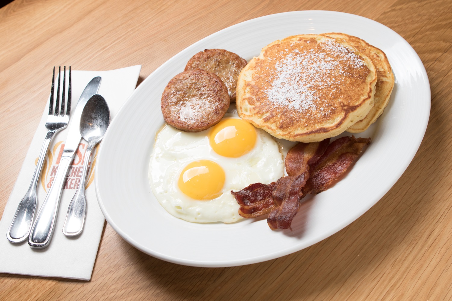 Foodie Alert: Late Night Breakfast Features | Seminole Hard Rock Tampa Blog